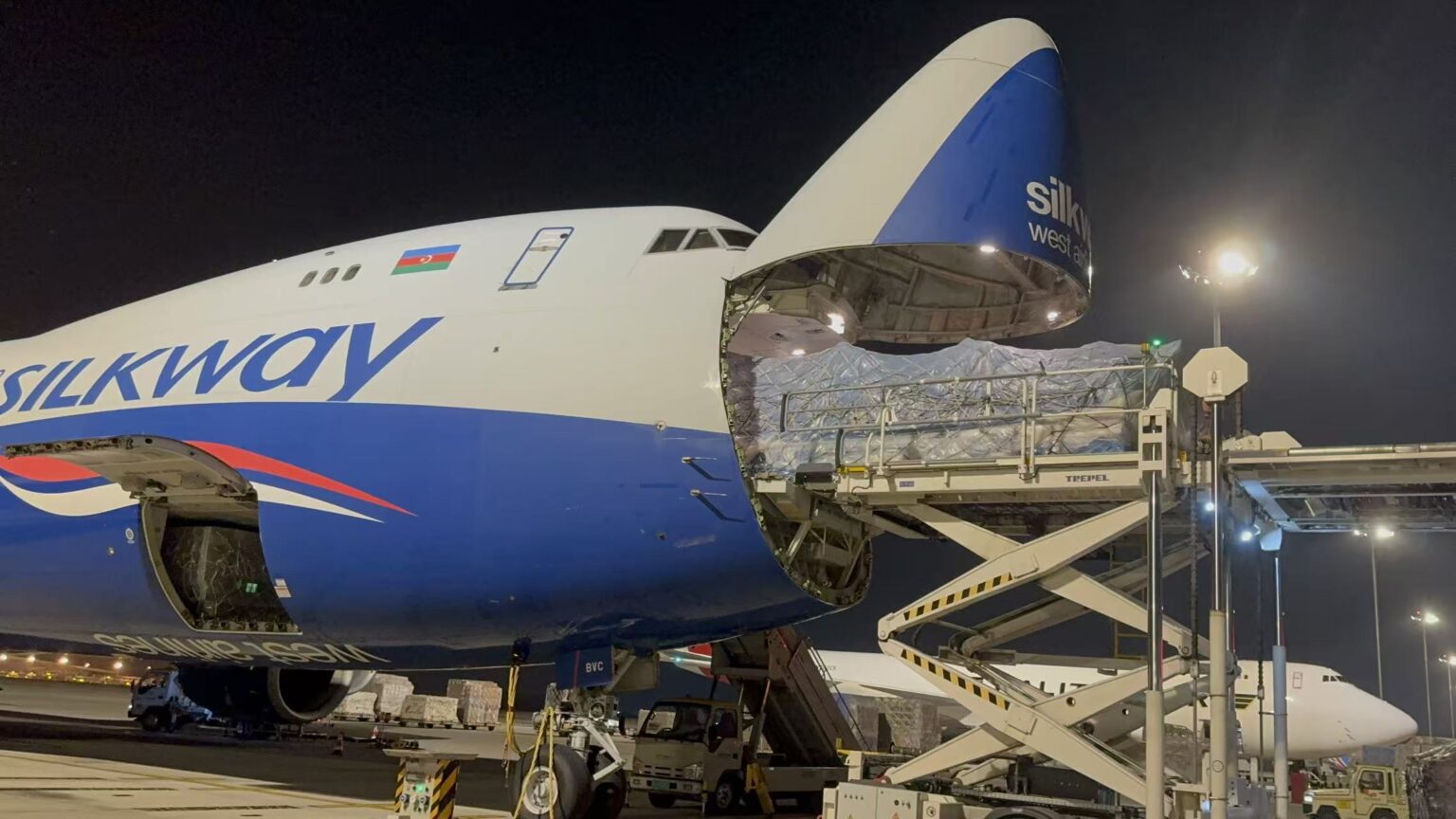 Chapman Freeborn transports oversized nearly 9-meter units - AeroMorning